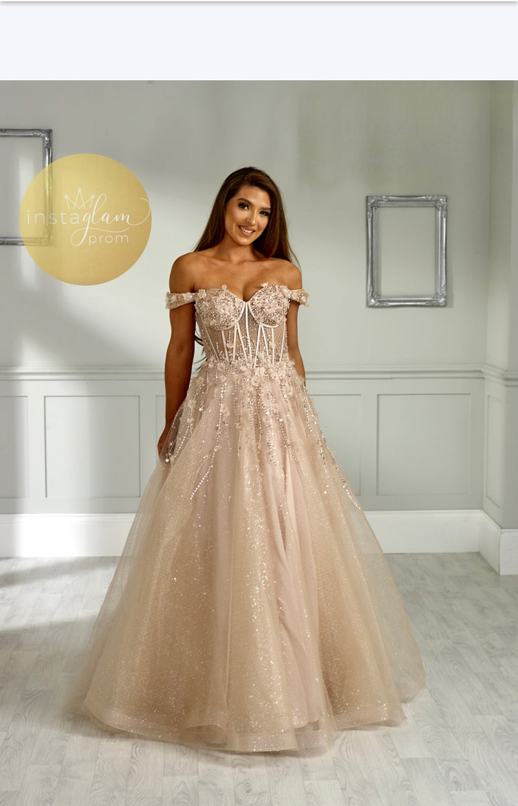 Instaglam Prom
